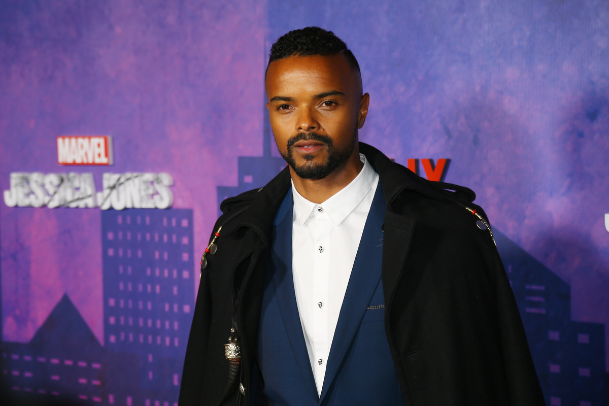 Eka Darville dévasté : l’acteur a perdu tragiquement son fils de 10 ans ...