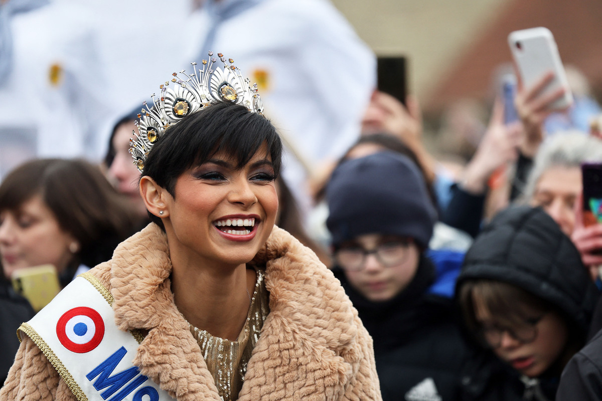 INTERVIEW. Eve Gilles, Miss France 2024 : “Je crois que je n’ai honte ...