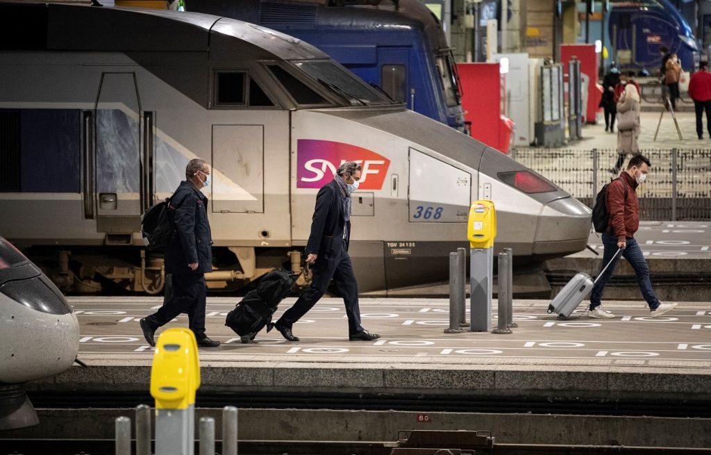 La SNCF se dit victime d’ « une attaque massive, des perturbations prévues « tout le week-end ...