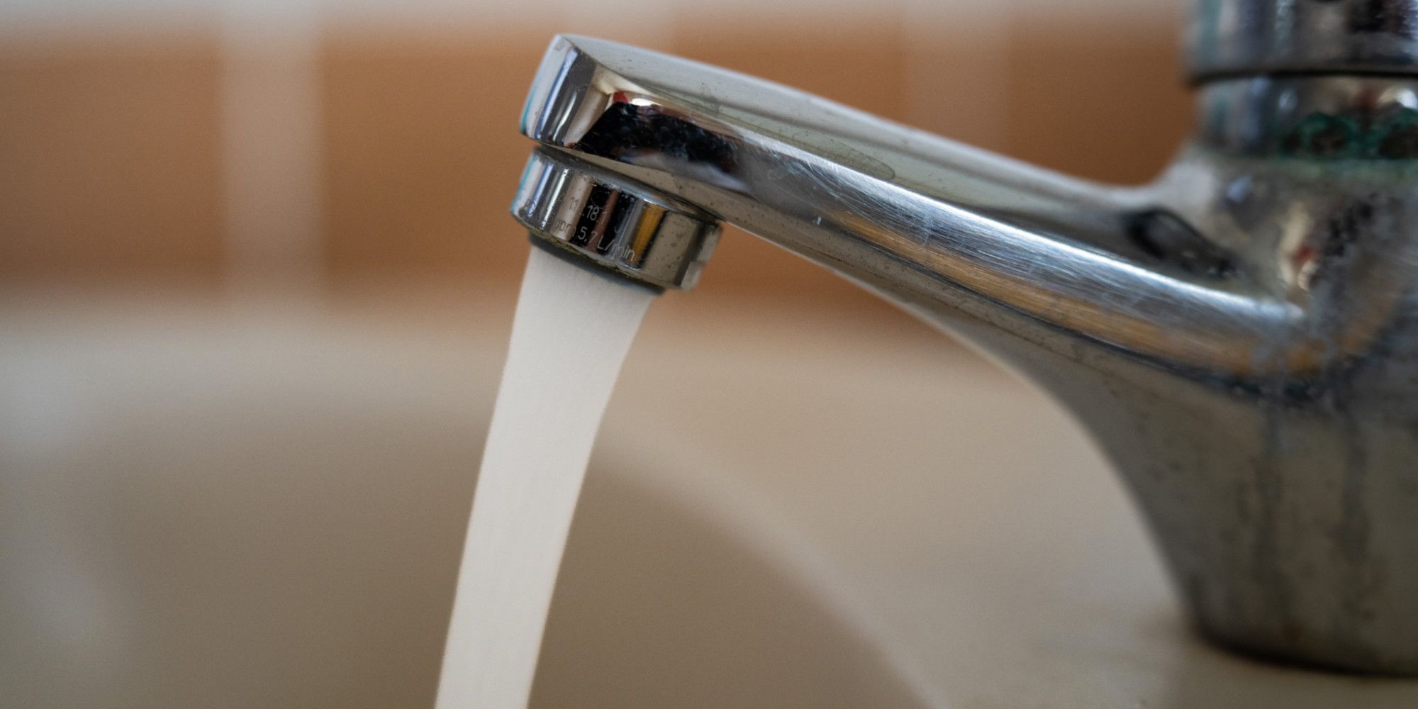 Polluants éternels : Eau de Paris veut faire payer les pollueurs – France Alerte