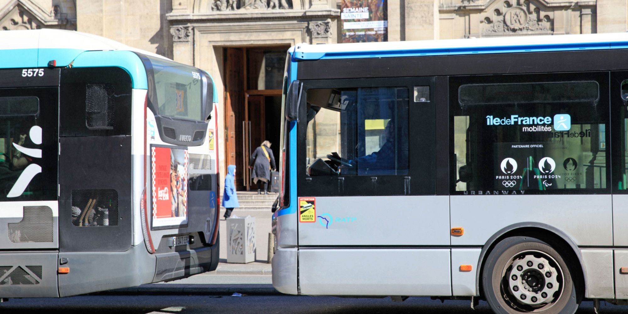 RATP : une voyageuse refoulée d’un bus, selon elle en raison de sa tenue, le conducteur sous le ...