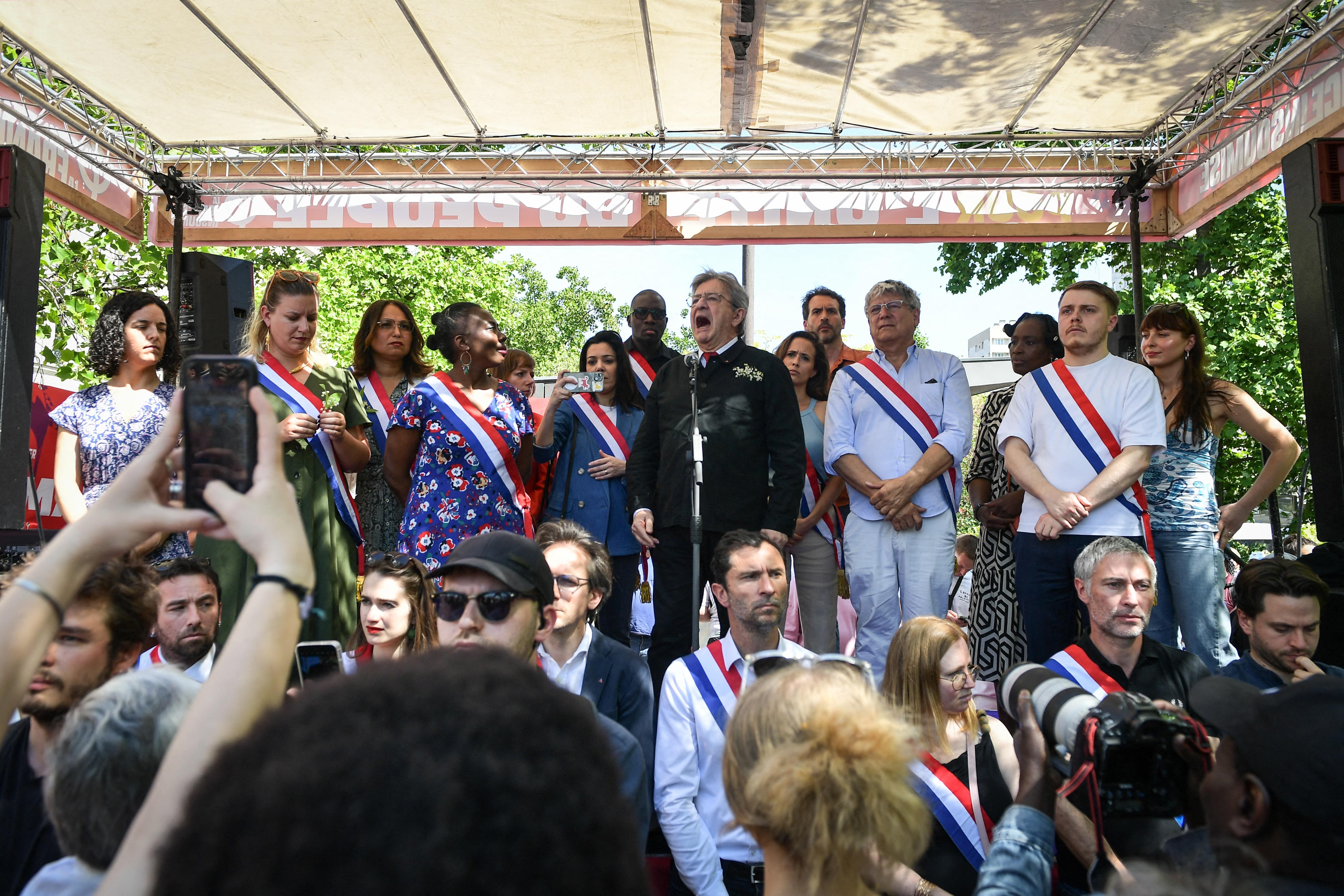 LFI face aux révélations de «La Meute» : Mélenchon toujours intouchable ...