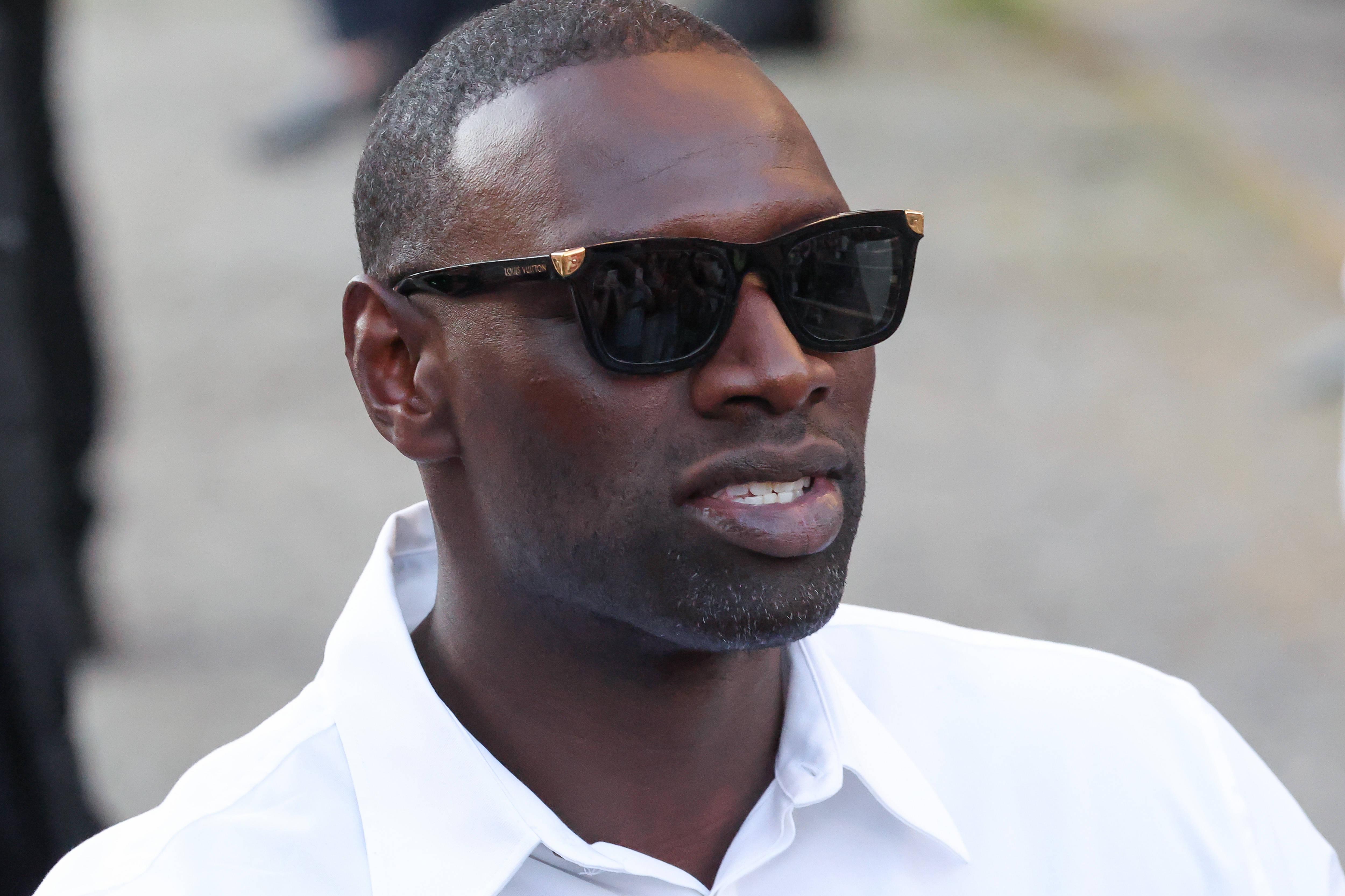Paris : nouvelle altercation entre des agents SNCF et Omar Sy – France ...